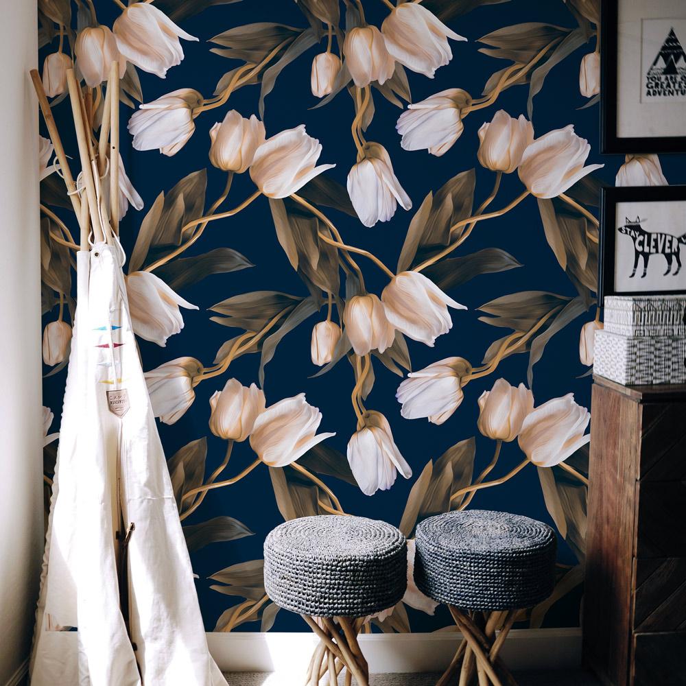 Spring Tulips Wallpaper - Fresh Floral Design | DeccoPrint